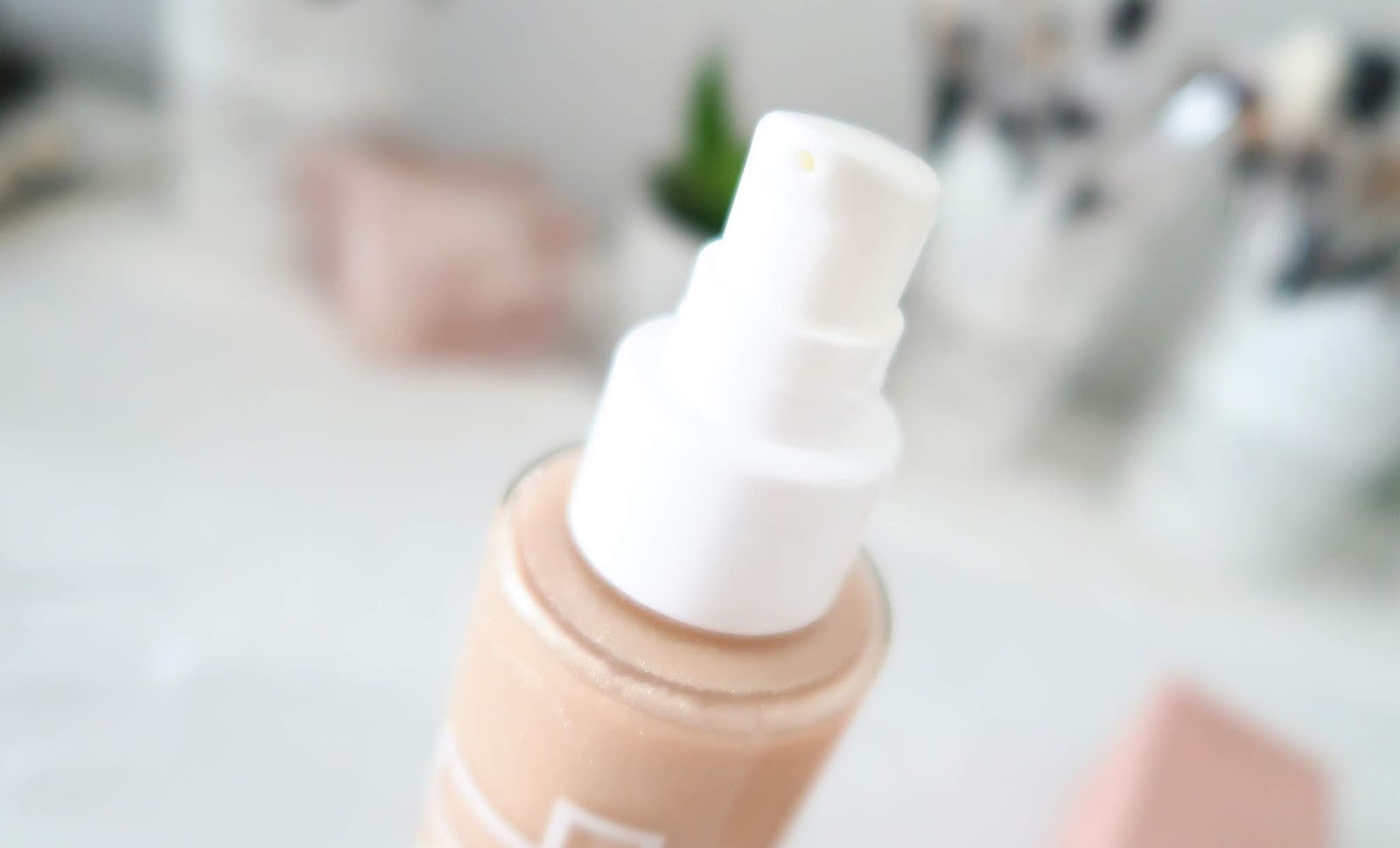 SOL Body Shimmering Dry Oil // First Impression