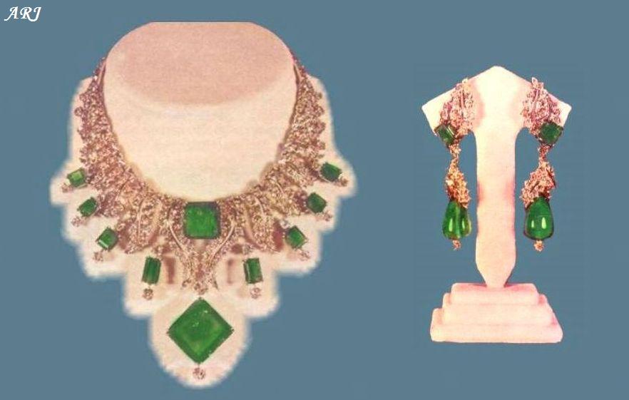 Artemisia's Royal Jewels: Iranian Royal Jewels: Flame Tiara and Parure ...