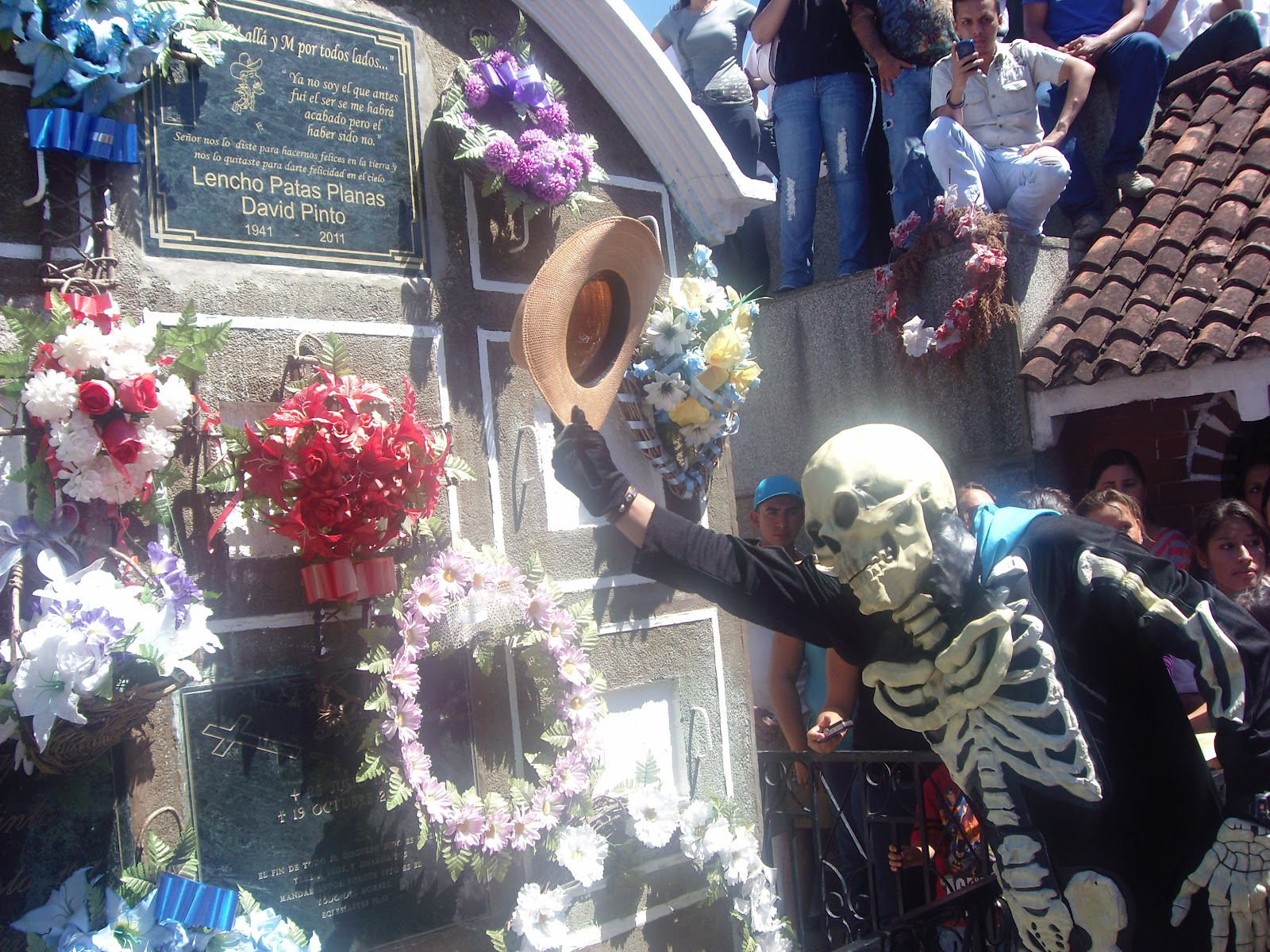 ipalabras: EL HONORABLE COMITÉ DE HUELGA DE LA USAC ESTUVO EN IPALA.