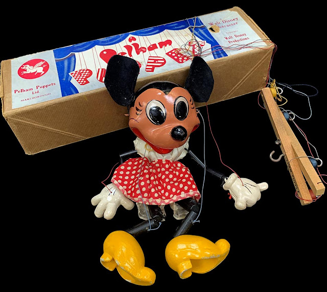 Le Grenier de Pascal: Minnie Pelham Puppets