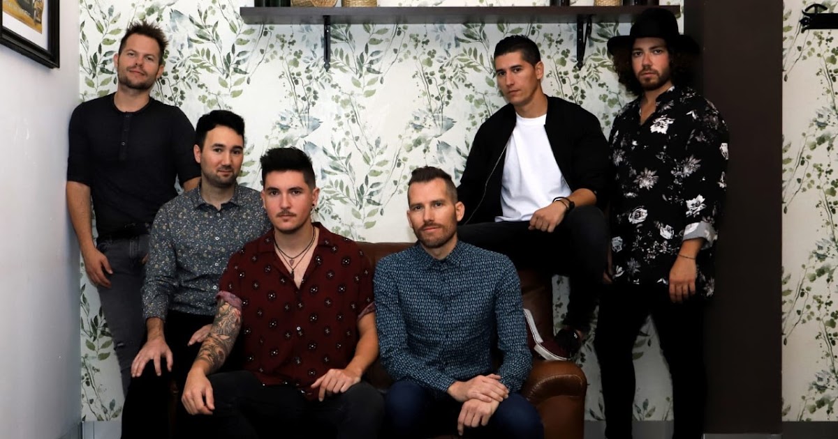 Mundial Del Pop: Crazy Times presentan su álbum "Todo".