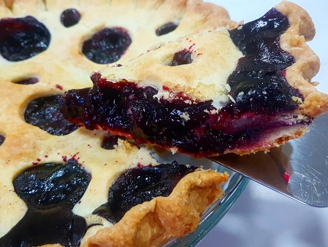 Maryam's Culinary Wonders: 1235. Mulberry Pie