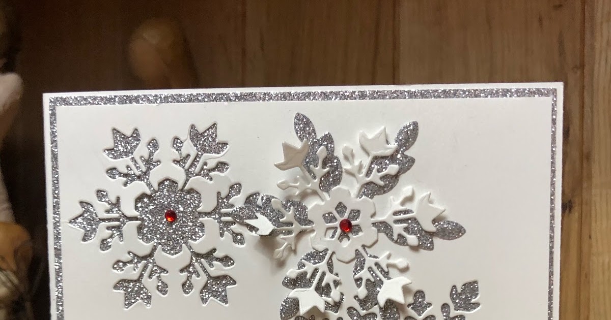 A Little Bit of Bee: 30 Day Christmas Card Making Challenge - DAY 1