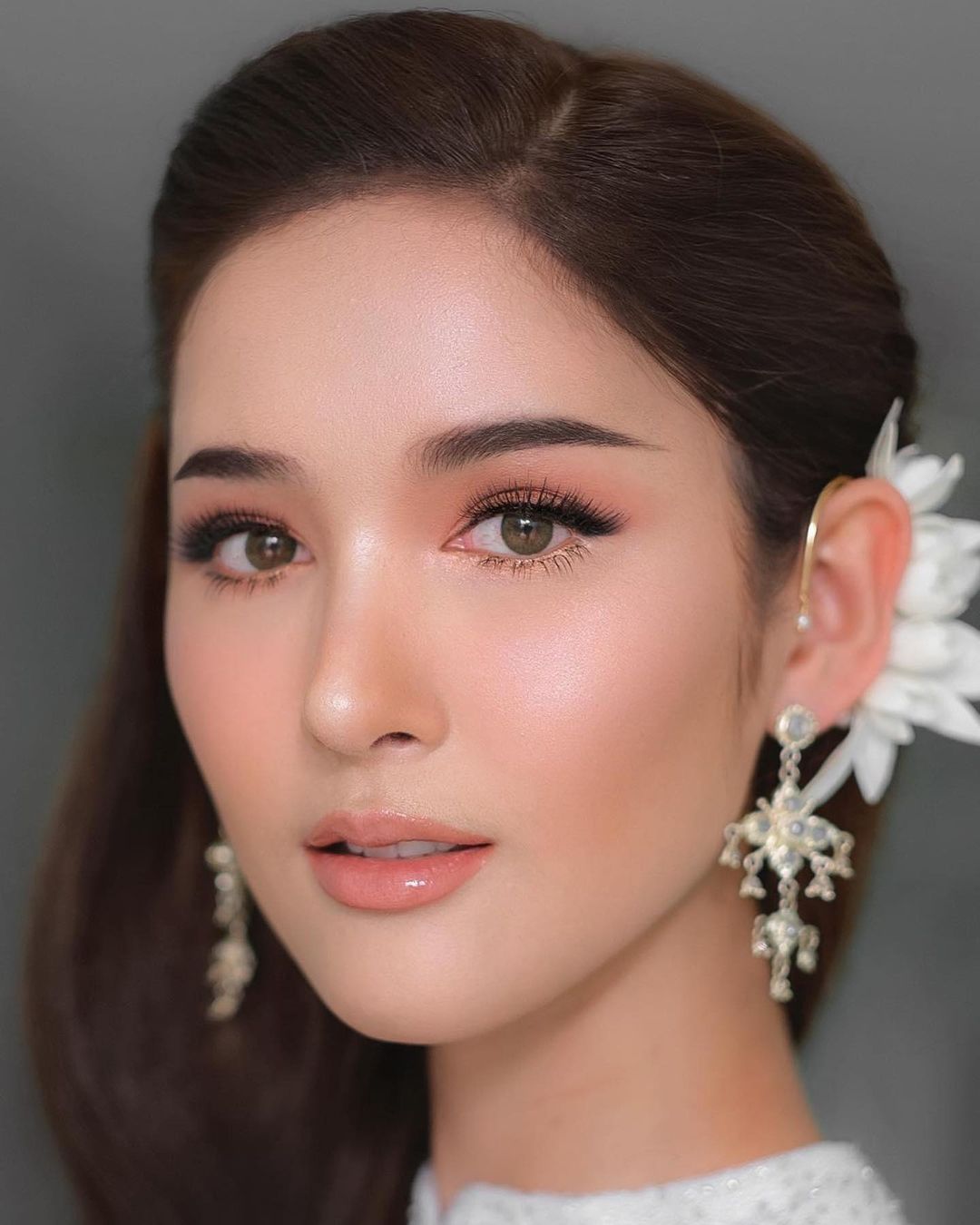 Benz Thipsuda – Most Cute Transgender Jewelry Model - TG Beauty