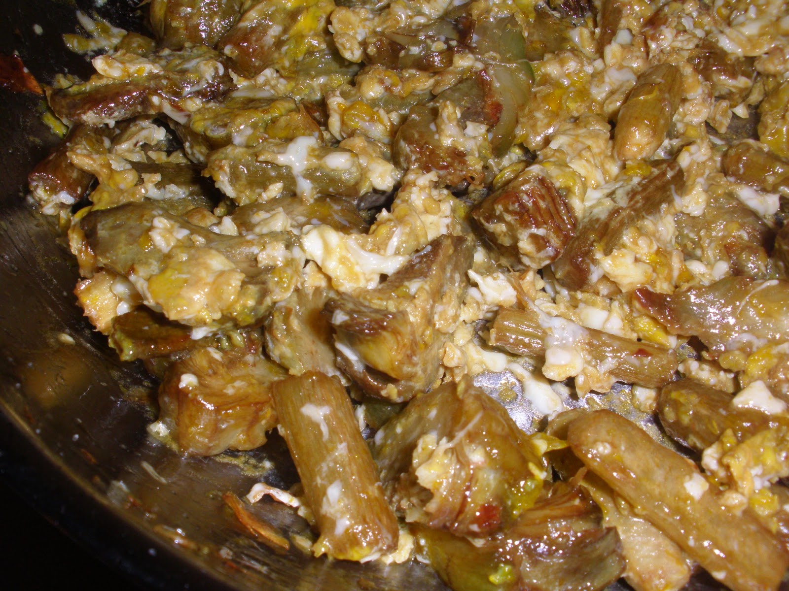 Come to cook: Αγκιναρες με αυγα στο τηγανι