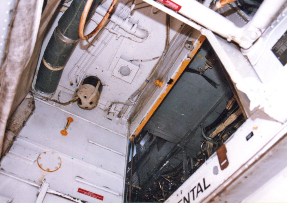 Tailhook Topics Drafts: Lockheed P2V Neptune Crew Entry Hatch