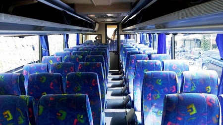 Harus Tahu, Alasan Kursi Bus Dibuat Kiri 2 Baris, Kanan 3 Baris ~ Madjongke