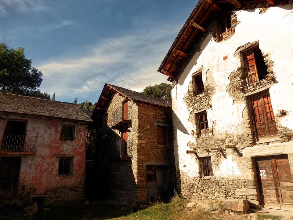 Conèixer Catalunya: SANT BARTOMEU DE DORVE. LA GUINGUETA D'ÀNEU. EL ...