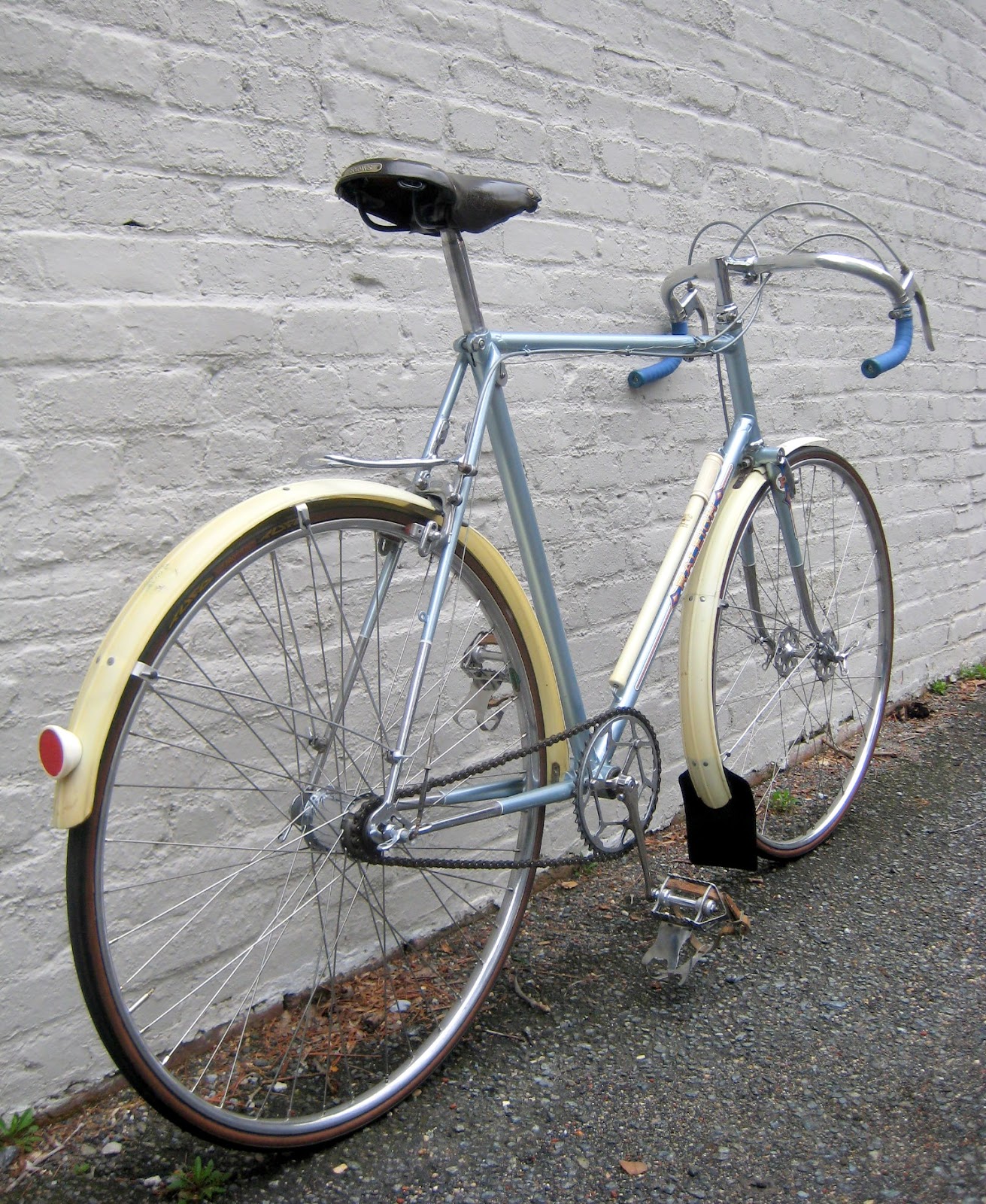 ON THE DROPS: Raleigh Record Ace (RRA) 1947-1954