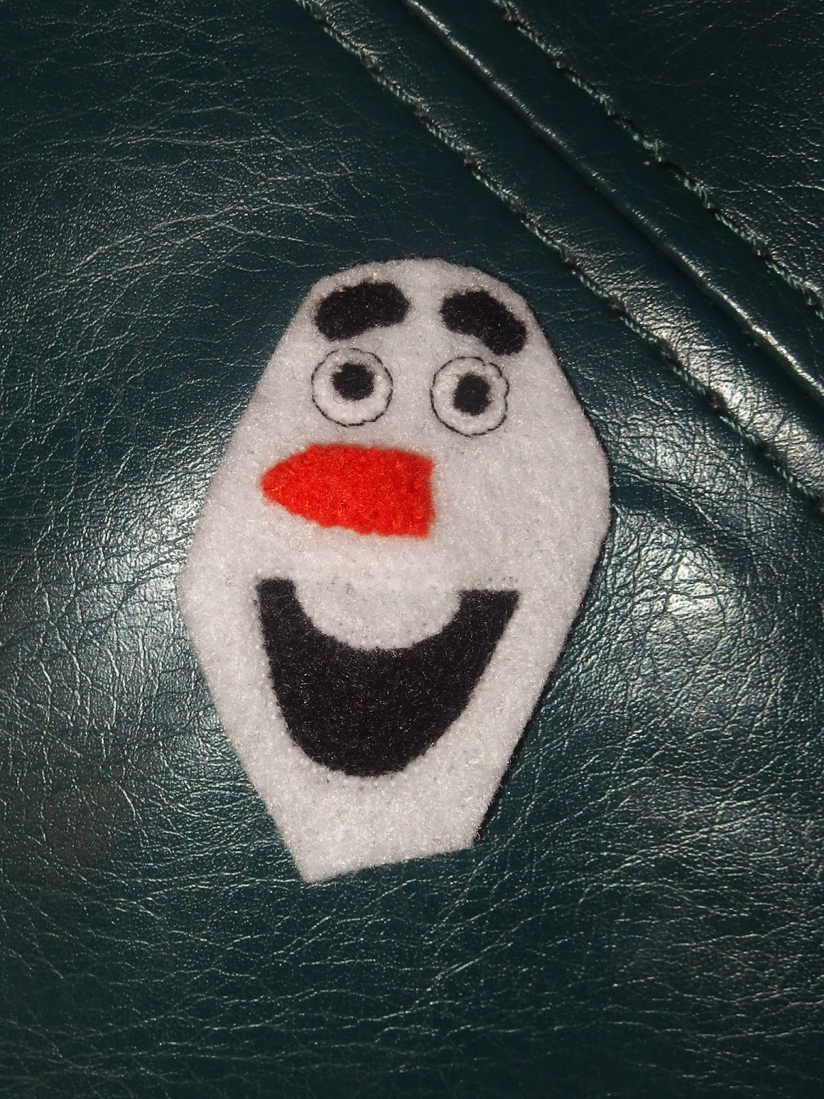 Fans of Carolyn DeAngelis Felt Ornaments: Olaf from "Frozen"