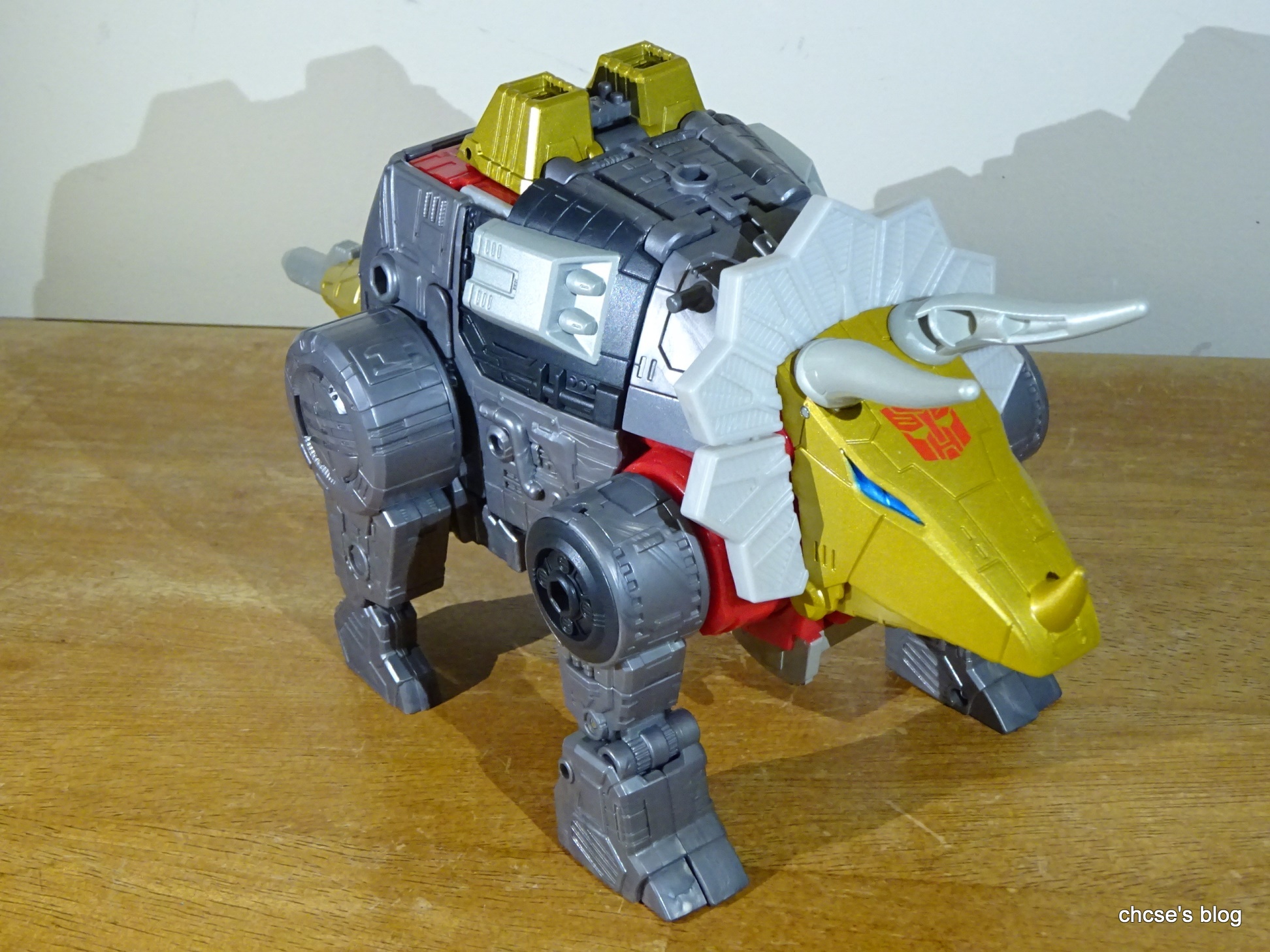 ChCse's blog: Toy Review: Transformers Generations Studio Series Slug ...