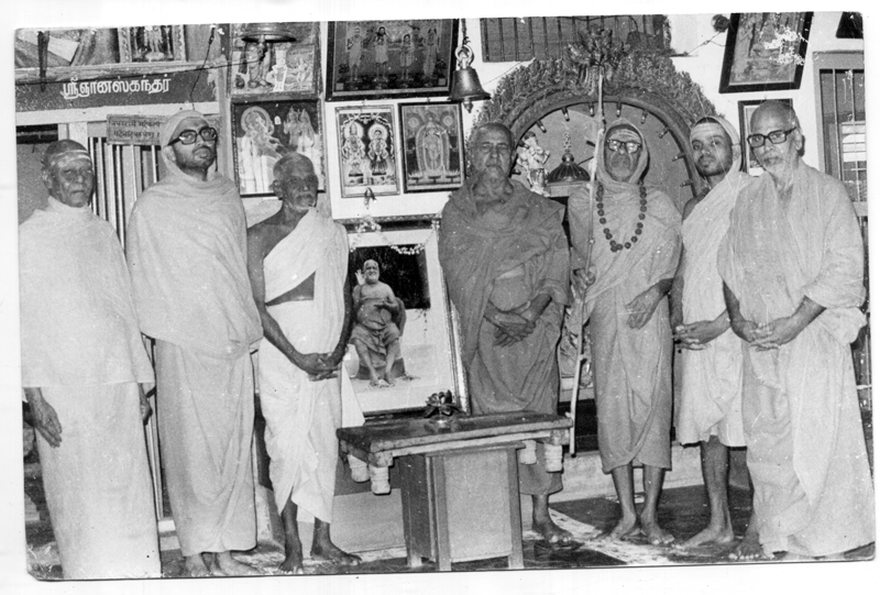 SRI GNANANANDA NIKETAN: MAHASAMADHI OF SRI SWAMI SATYANANDA GIRI