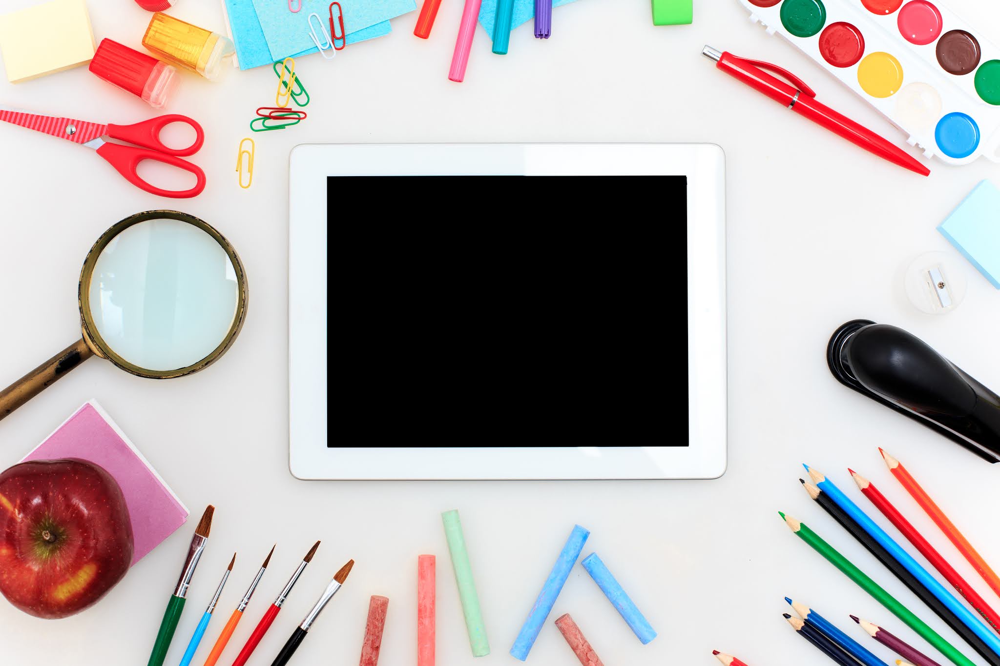 School supplies (útiles escolares).