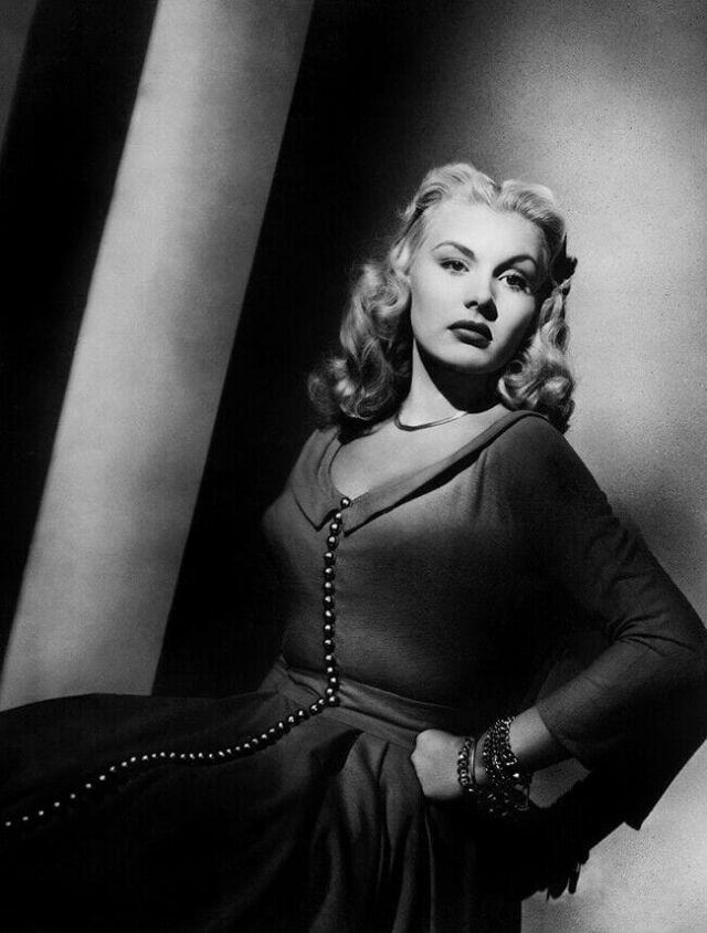 25 Gorgeous Photos of American Actress Barbara Payton During Her Brief ...