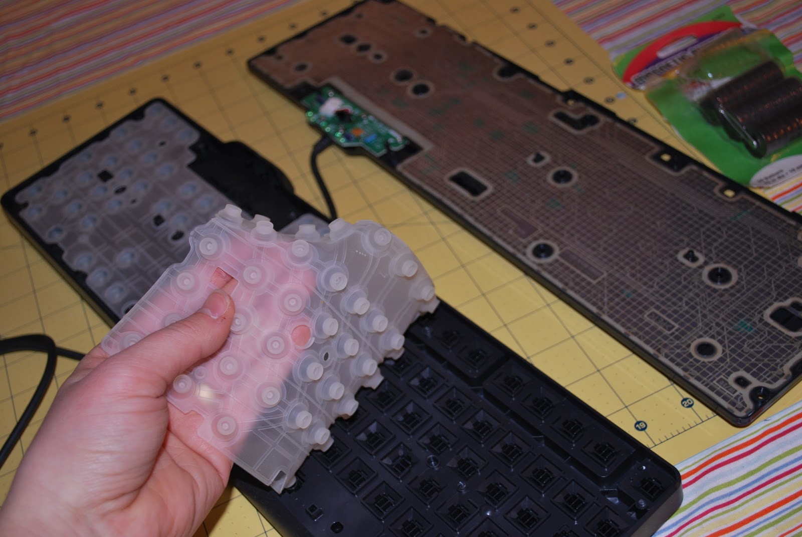 The Ever Changing Life of a Military Wife: Keyboard Magnet Letters