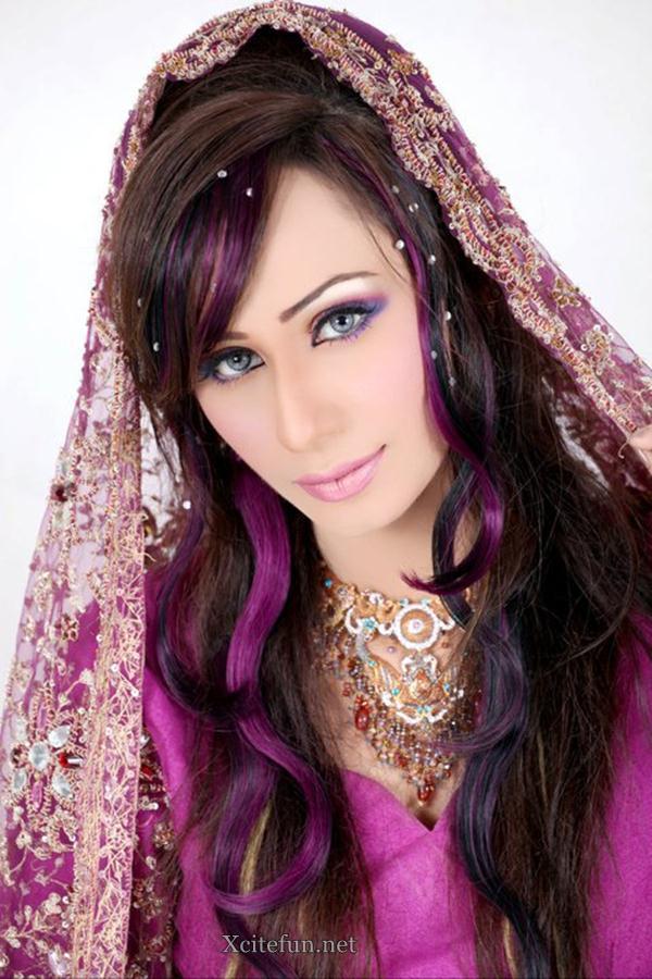 Top Celebrity Fashion: Stage Actress Deedar Photo Shoot