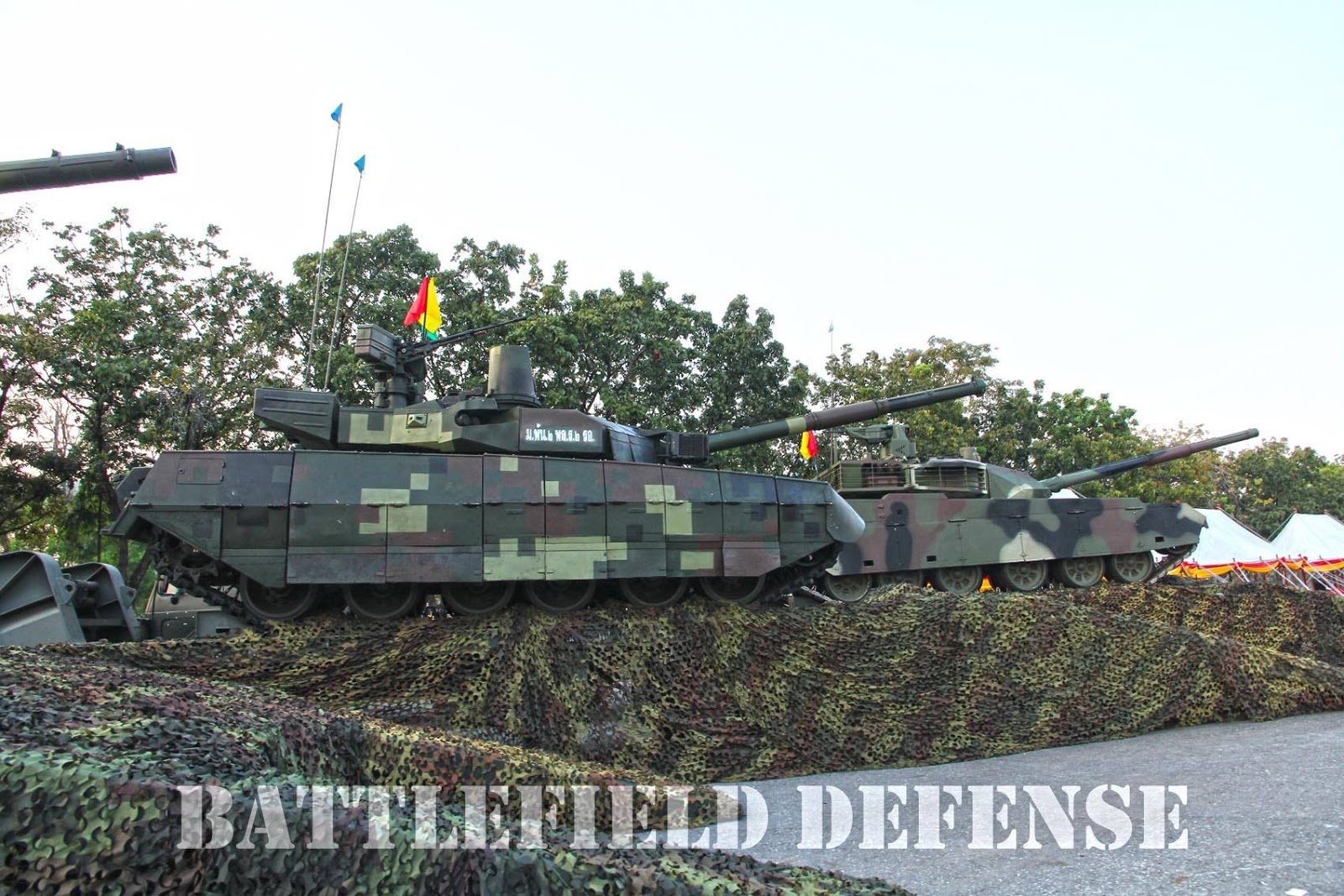 THAIDEFENSE-NEWS: 3 รถถังหลักของกองทัพบกไทย ในงานวันกองทัพไทย