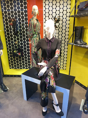 RetailStoreWindows.com: Etro, London