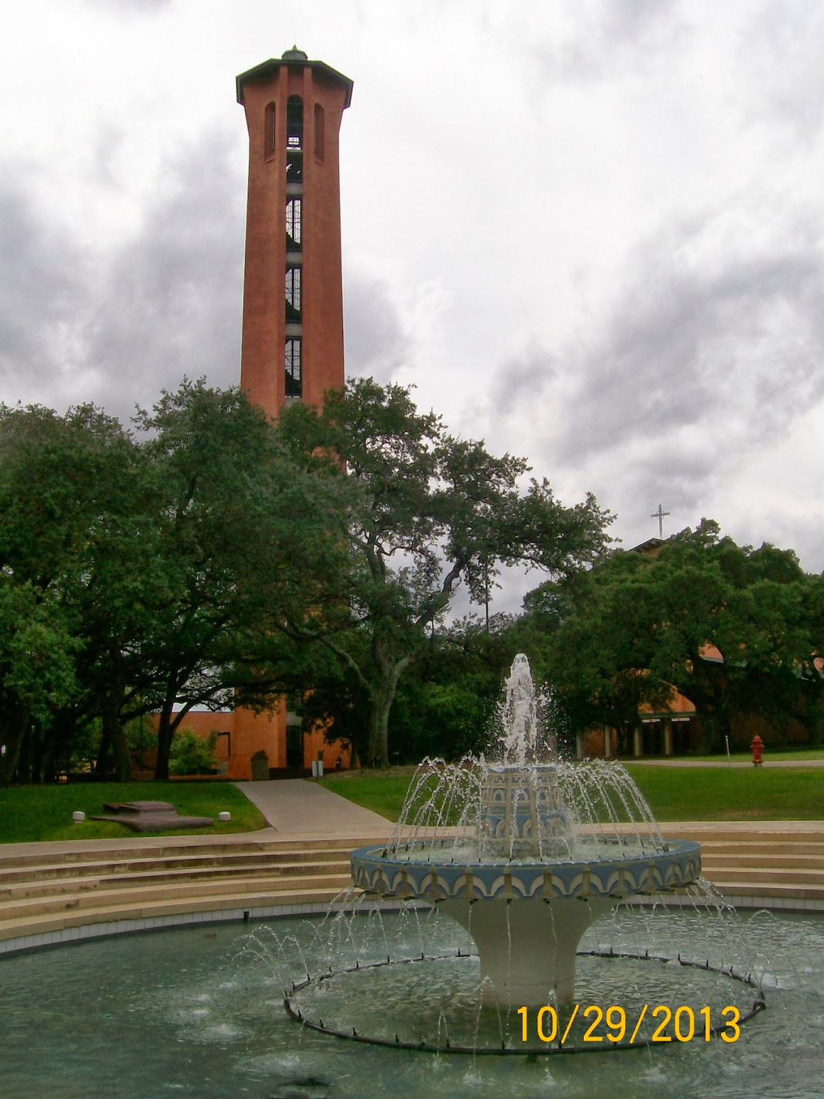 Rockhounding Around: A tour of Trinity University, San Antonio TX