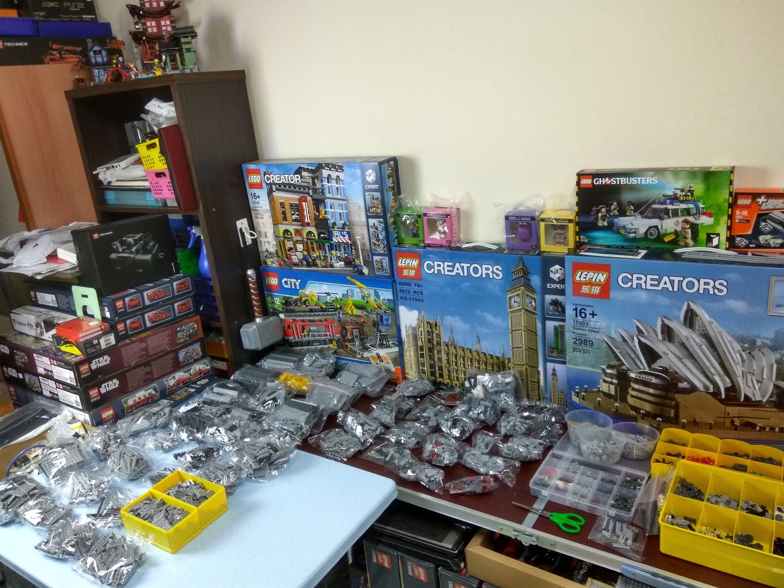 .: Monkeys Can Game :.: LEPIN 05033 UCS Millennium Falcon Review