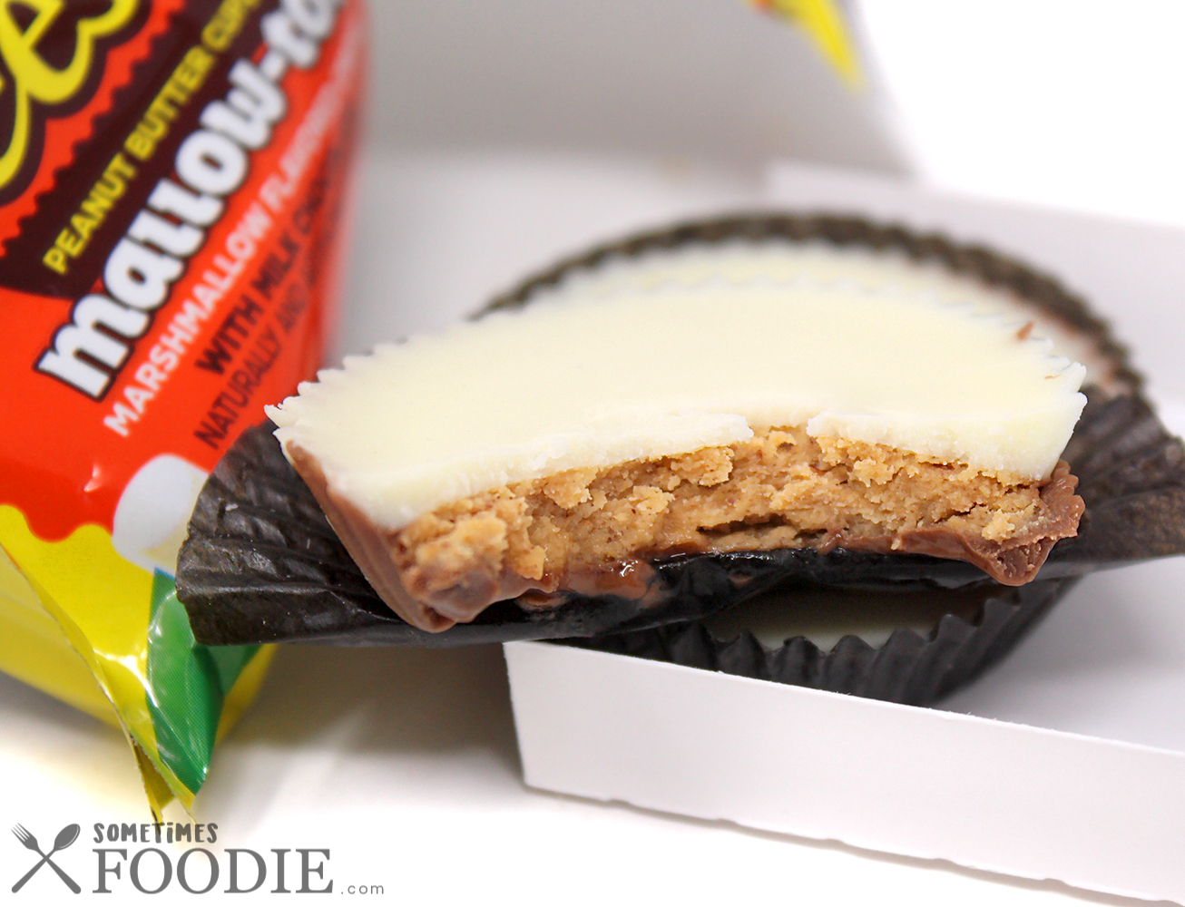 Sometimes Foodie: Mallo Cup, is that you? - Reese's Mallow-Top