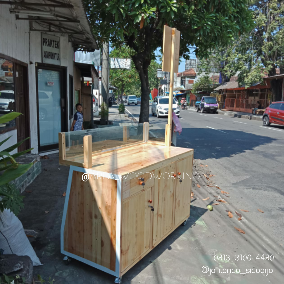 Rombong Kayu Klasik Jati Belanda Sidoarjo