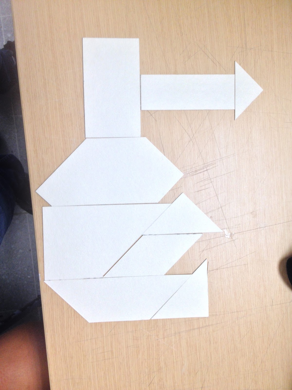 TALLER BÁSICO 1: JUEGO TANGRAM CON TODAS LAS PCS DE TANGRAM