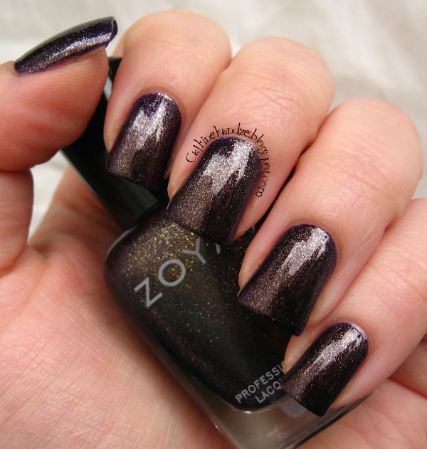 Zoya Sansa | Cajkine kandže i sve njihove boje