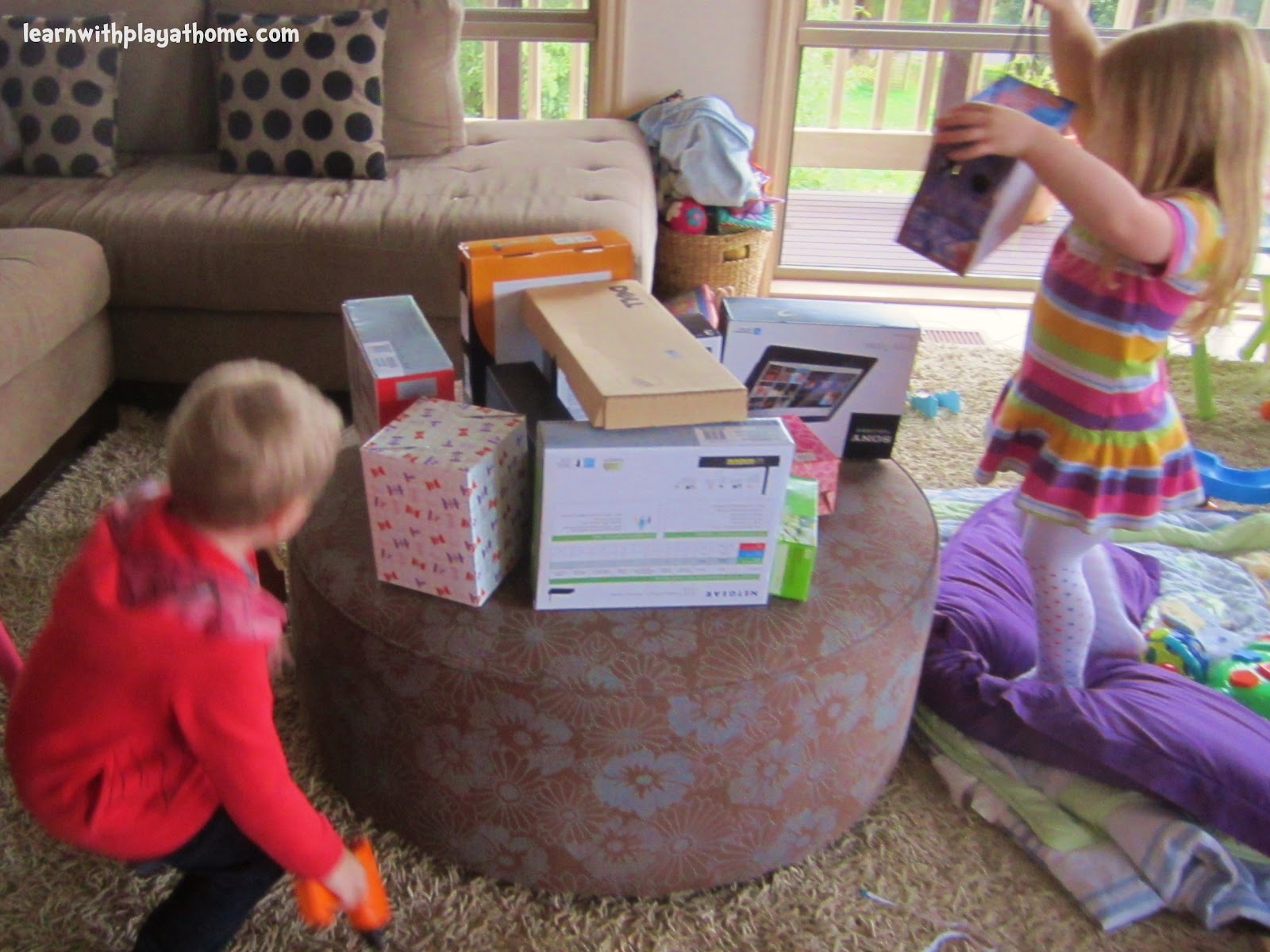 Learn with Play at Home: Construction Time. Building with Boxes