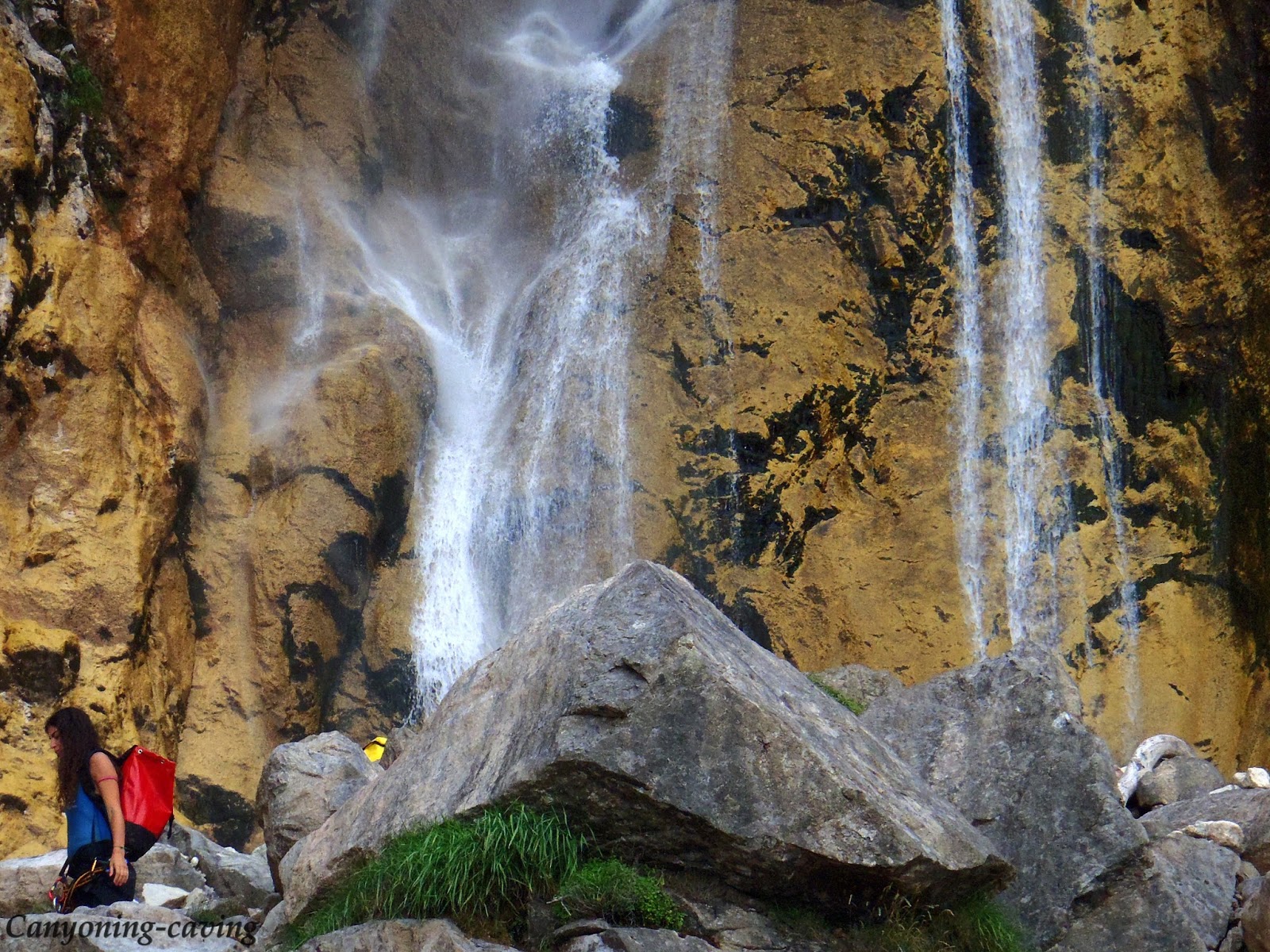 Canyoning - Caving: Καταρράκτης Άρτας, Τζουμέρκα