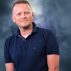 Resenha- Mais do que isso- Patrick Ness - Paloma Viricio