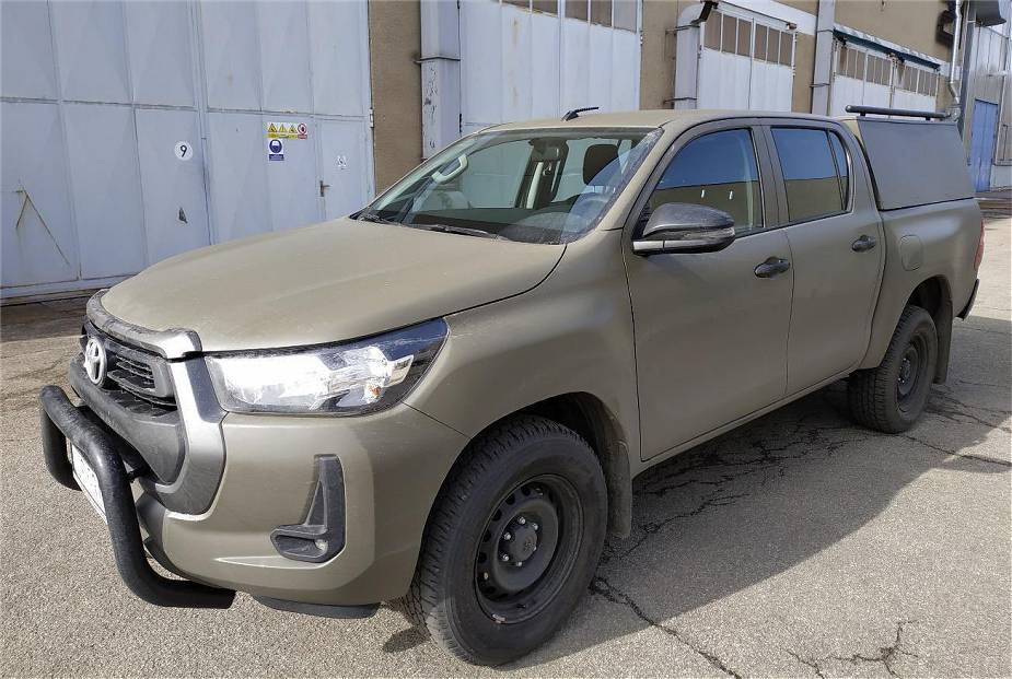 New military version of Toyota Hilux pickup to enter in service with ...