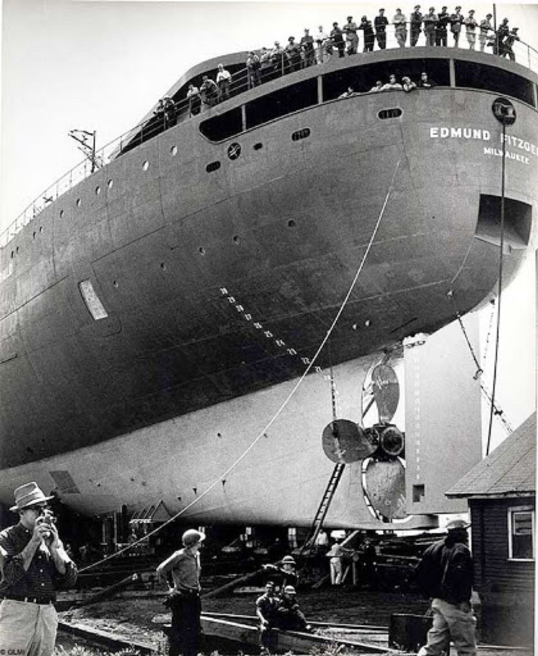 What Happened to the Edmund Fitzgerald?