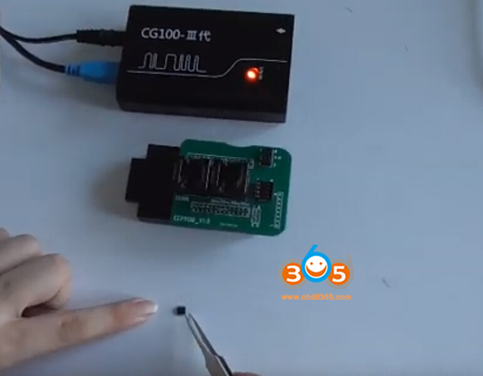 How to use CG100 to Read and Write 93C66 EEPROM? - Auto Diagnostic Tool ...