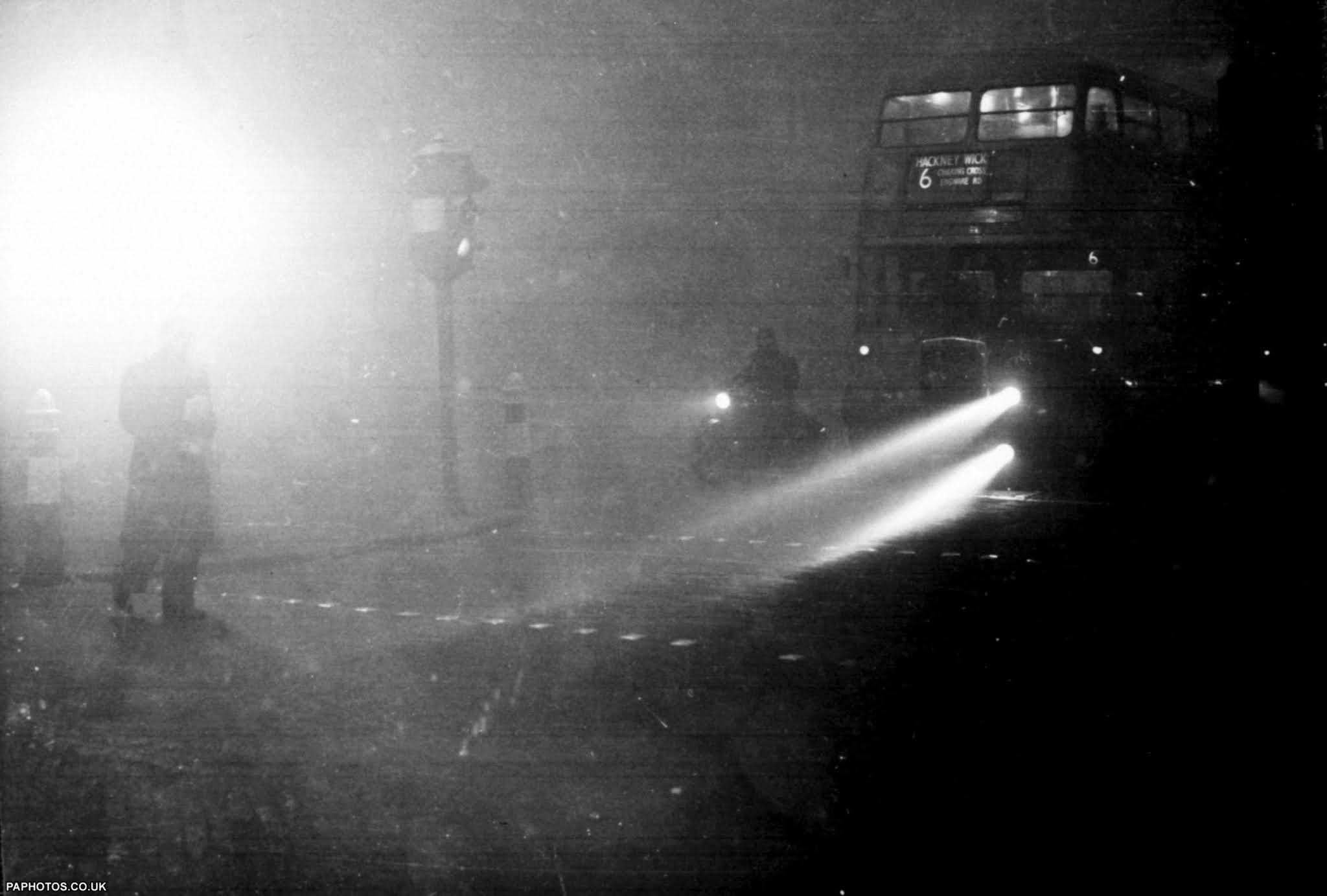 Dust, Sand and Salt Storms: London: The Deadly Fog of 1952