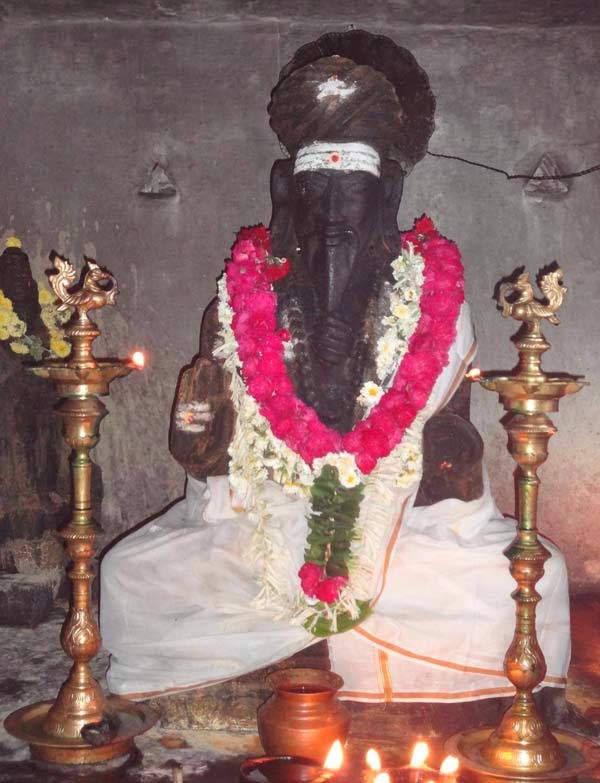 Sadhananda Swamigal: சித்தர் காப்பு (Sitthar Kaappu)