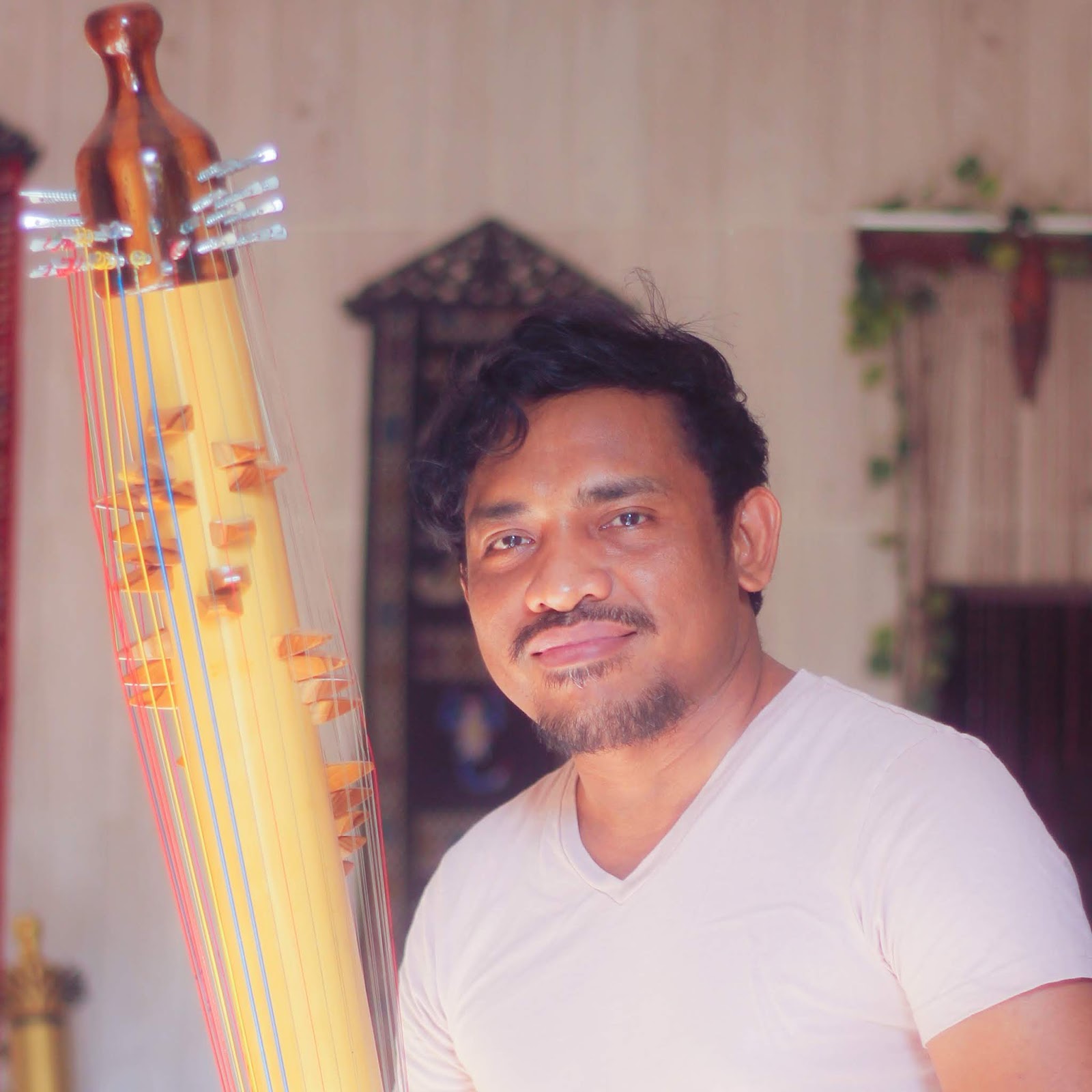 Sasando Shop: History of Sasando, Amazing Instrument From Indonesia