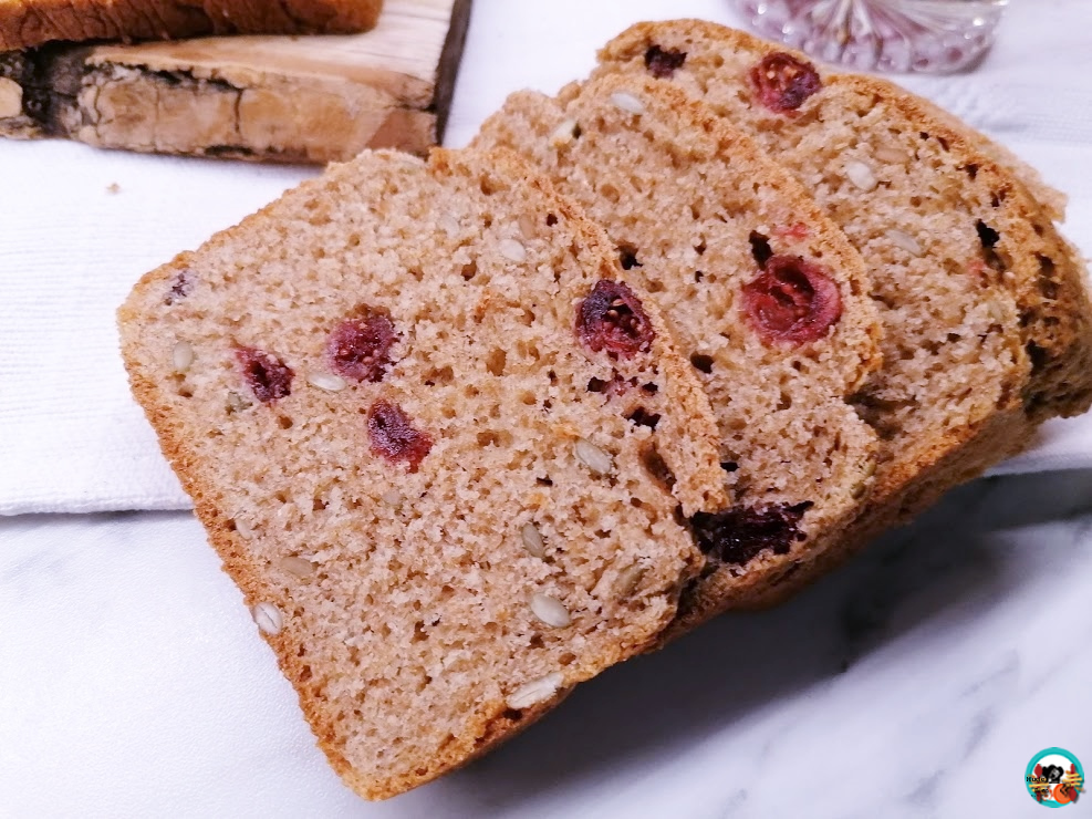 Pan integral con arándanos y semillas - ¡Huele Bien!
