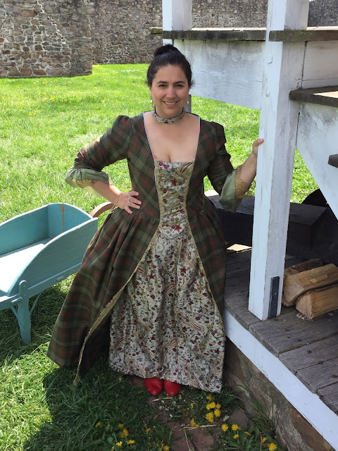 Maggie's Costume Wardrobe: Outlander "The Gathering" gown