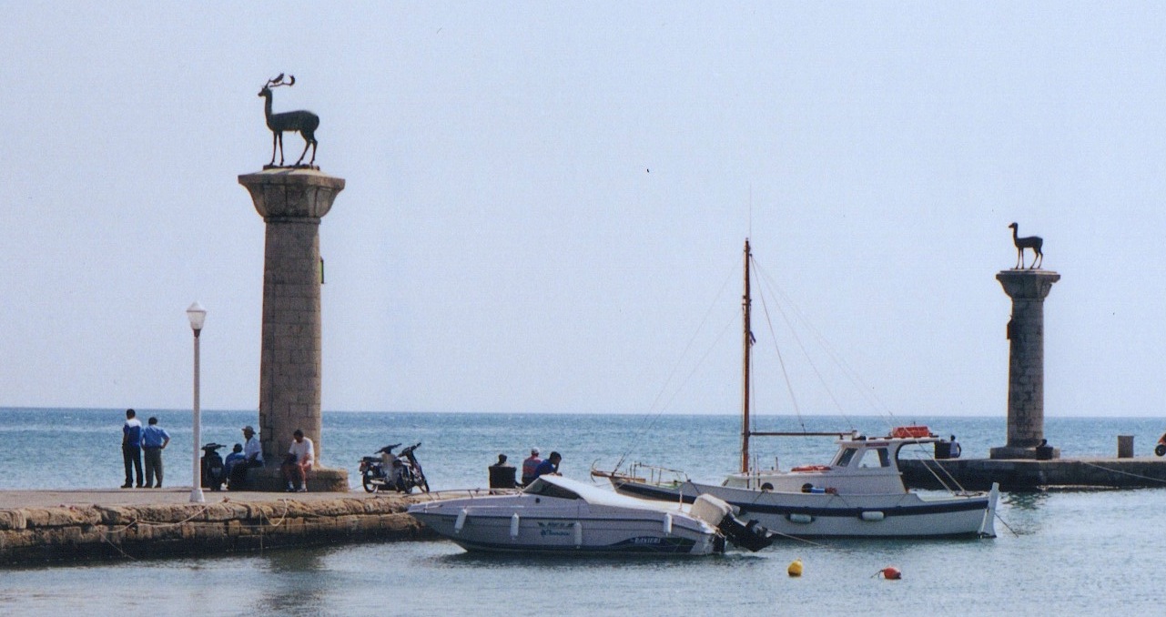 Writing the Past: The Seven Wonders of the Ancient World