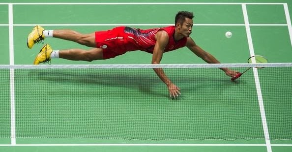 BADMINTON: BADMINTON