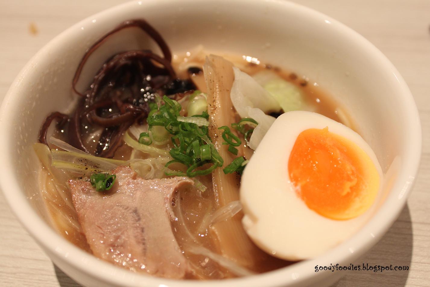 GoodyFoodies: Ramen Masterclass with Chef Shinichi Kanai @ Gokuraku ...