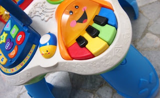 JuaiMurah: Fisher Price Laugh N Learn Activity Table