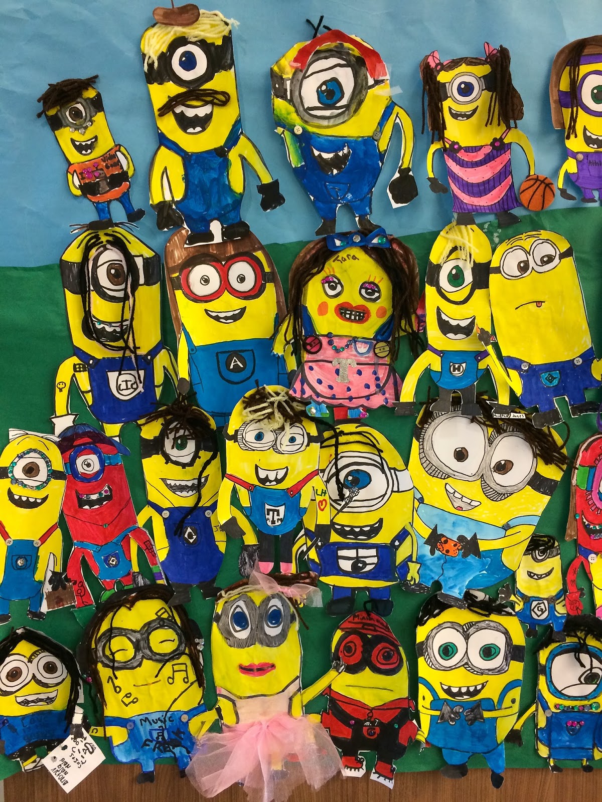 smART Class: All School Minions Mural