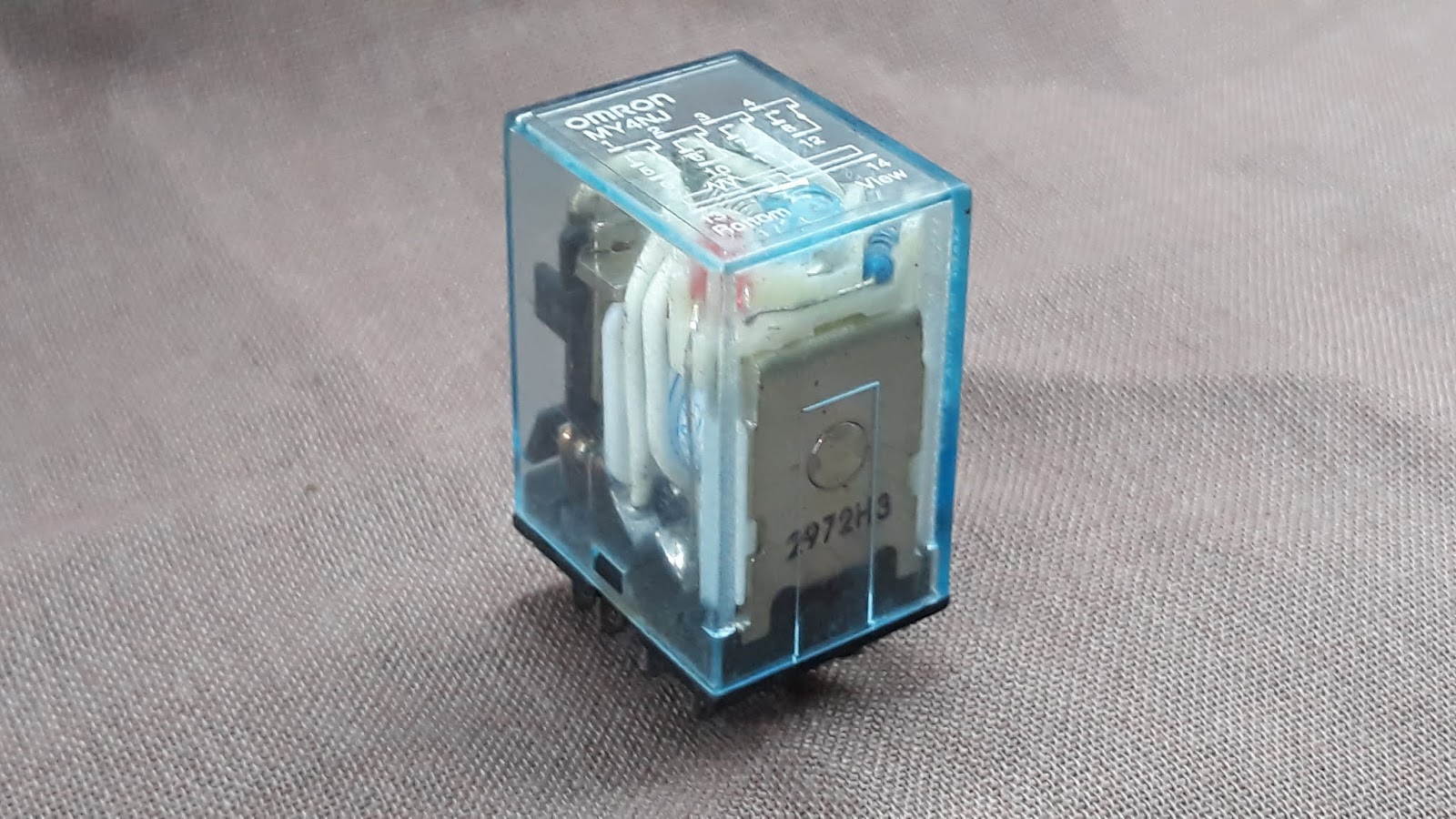 OMRON MY4NJ 220-240 VAC POWER RELAY