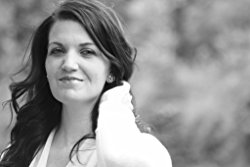 Sinfonia dos Livros: Book Blitz | Ivar's Prize | Amy Pennza | Giveaway ...