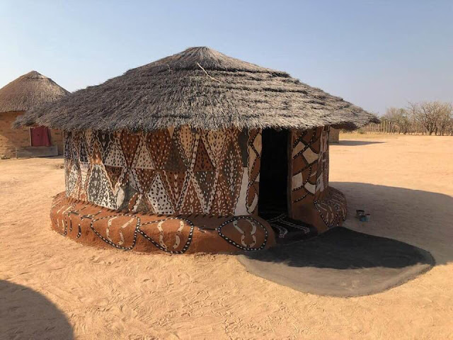 Sophie Mbeyu Blog: Huts designed by the women of Matobo in the ...
