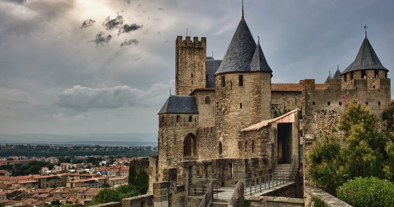 LA CRISTIANDAD OCCIDENTAL Y LAS RAÍCES AUTÉNTICAS DE OCCIDENTE