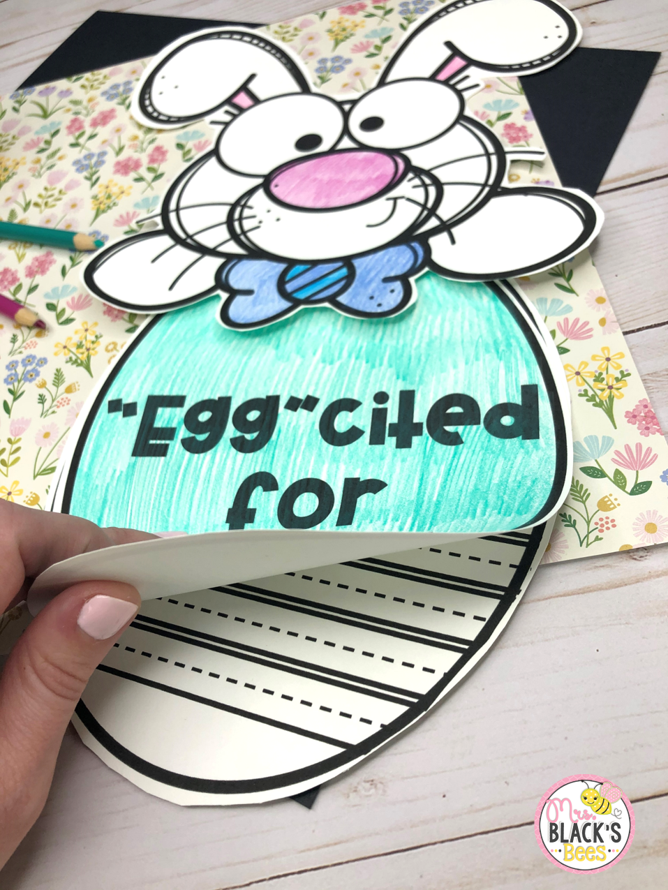 "Egg"cited for Spring Bulletin Board Craft and Writing | Mrs. Black's Bees