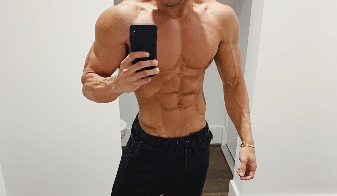 Guy Body Selfie